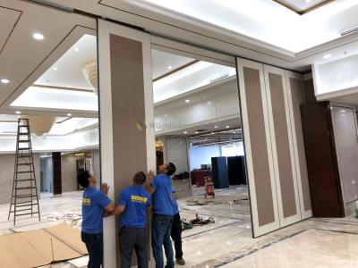 China Wiighirshman Event Partition Panel with Class A Fire Resistance and Excellent Soundproofing - Customizable Aluminum Alloy Frame for sale