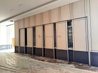 China Conference Room Hanging Sound Blocking Partition System Delivering Sound Insulation and Seamless Installation Experience for sale