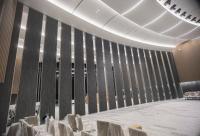 China Veneer Surface Finish Semi-automatic Movable Partition Wall Equipped with Roller Wheels and Semi-automatic Locking Mechanism Width Per Panel 600mm to 1100mm for sale