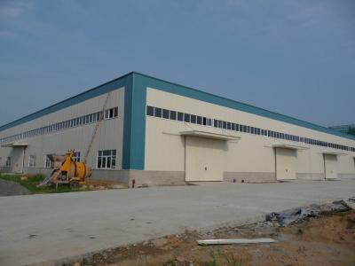 China Steel Structure Warehouse with Sandwich Panel Roofing and Galvanized Frame for sale