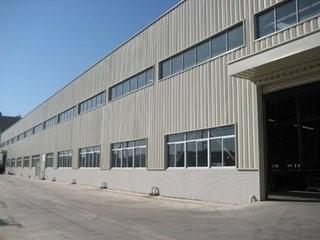 China Light Steel Engineering Workshop With Welded Square Column And Corrugated Steel Roof for sale