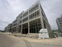 China Z Or C Purlin Main Steel Frame Prefabricated Metal Warehouse Long Term Durability for sale