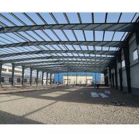 China Customizable Versatile Steel Frame Warehouse Construction With Sandwich Panel Roof Cladding for sale