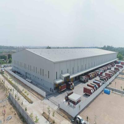 China Residential Steel Structural Buildings with ±5% Tolerance and Engineer-Supported Installation for sale