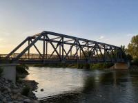 China Hot-Dip Galvanized Prefabricated Steel Bridge with Custom Span and Modular Design for Highways and Railways for sale