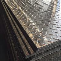 China 3003 5052 Bright Finish Aluminum Diamond Plate with 5 Bars Patterns 96 Inches Length 0.72 Lbs/sq Ft Weight for sale