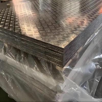 China 3003 5052 Bright Finish Aluminum Diamond Plate with 5 Bars Patterns 96 Inches Length 0.72 Lbs/sq Ft Weight for sale