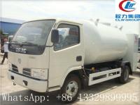 China best price dongfeng brand 5500L bulk lpg gas dispesning truck for sale, mini 2.3ton propane gas refilling truck for sale for sale