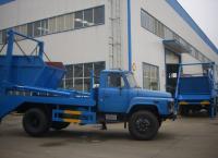 China Dongfeng 140 long nose 6cbm swing arm garbage carrier,  best price yuchai 140hp skid loader garbage truck for sale for sale