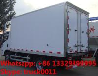 China dongfeng DFAC fish vegetable food meat hook refrigerator truck, dongfeng 120hp seafood transported cold room truck for sale