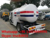 China 2020s new designed 2.3tons dongfeng LHD 4*2 mobile lpg gas refilling truck, best price lpg gas bobtail vehicle for sale for sale