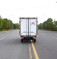 China Factory sale direct sale good quality WULING 4*2 mini refrigerated truck 1.5T loading capacity cold van boxx body truck for sale