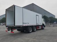 China Good price SINOTRUK HOWO 6*4 LHD 266hp refrigerated truck new China manufactured 43cubic meters cold van box truck for sale