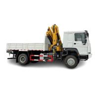 China Customized SINO TRUK HOWO 5T knuckle crane boom mounted on cargo truck for overseas clients for sale for sale
