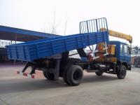 China good price 5Tons Truck Mounted Crane dump truck with crane boom dongfeng yuejin crane boom lorry vehicle for sale