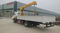 China Variable Capacity Truck Mounted Crane isuzu 4T 5T telescopic crane boom lorry vehicle for sale for sale