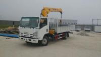 China Variable Capacity Truck Mounted Crane isuzu 4T 5T telescopic crane boom lorry vehicle for sale for sale