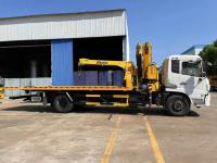 China Bigger Loading Capacity One Towing Two Flatbed Type Wrecker Tow Truck with Small Angle Of Flatbed To Ground for sale