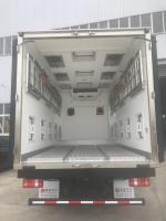 China good quality factory direct sale price SINOTRUK HOWO poultry day old chicks transported vehicle babychick van truck for sale