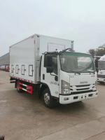 China High quality and best price JAPAN ISUZU diesel smaller farm-oriented and livestock poultry day old chicks truck for sale