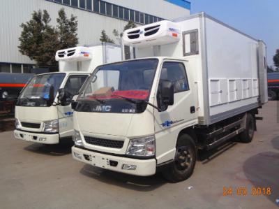 China best selling smaller day old chicks transported truck JMC diesel 20000 capacity poultry chicks van vehicle for sale for sale