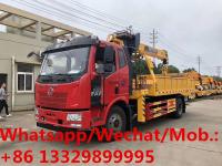 China JIEFANG FAW brand 4*2 LHD 180hp 8tons telescopic crane boom mounted on truck for sale, truck mounted crane for sale for sale