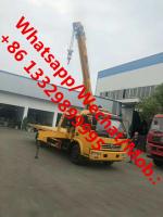 China 2020s new dongfeng 4tons flatbed wrecker tow truck with 3.5T/4T/5T telescopic crane boom for sale, wrecker towing truck for sale