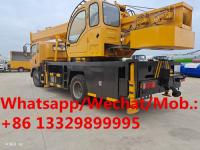 China new manufactured Dongfeng 4*2 LHD 12T sink-style mobile crane truck for sale, cheaper price 12T crane truck vehicle for sale