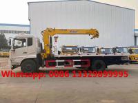 China Dongfeng tianjin 4*2 LHD 8T flatbed wrecker towing truck with telescopic crane boom, Good price breakdown recovery truck for sale