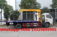China Customized Dongfeng 4T road wrecker towing truck flatbed type with crane boom for TOGO, street towing recovery vehicle for sale