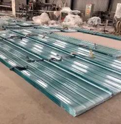 China FRP Daylighting Sheet Tiles with 50-85% Light Transmittance and 15-20 Year Weather Resistance for Industrial and Agricultural Applications for sale