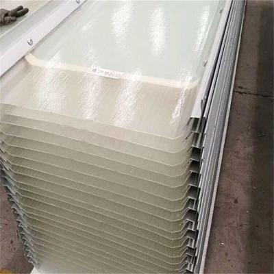 China Lightweight FRP Skylight Panel with 100-300 MPa Tensile Strength and 2.5×10⁻⁵/℃ Thermal Expansion for Industrial Roofing for sale