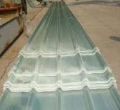 China Soundproofing FRP Translucent Roofing Sheets with 75-86% Light Transmittance and B1 Flame Retardant Grade for sale