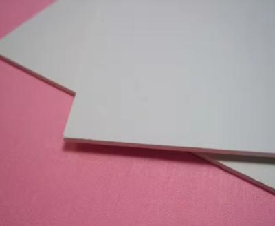 China FRP Flat Plate 1.5-2.0 g/cm³ Density with High Impact Resistance and -50℃ to 120℃ Temperature Range for sale