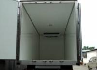 China FRP Flat Plate Refrigerated Truck Panels 1.5-2.0 g/cm³ Density 300-500 MPa Strength Thermal Insulation for sale