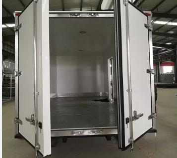 China Refrigerated Truck Panel Good Impermeability, Low Thermal Conductivity, Insulating Material for sale