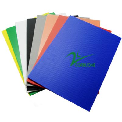 China 2400x1200mm PP Corrugated Plastic Sheet 4mm Coroplast Board Custom Size for sale