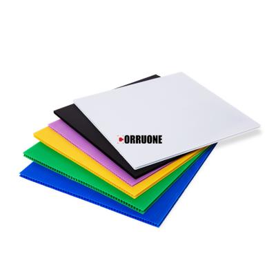 China Black PP Corrugated Sheet 2400x1200mm Floor Protection 2mm to 12mm Thickness for sale