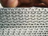China Glossy Recycled PP Honeycomb Panel Hollow 3mm Correx Board for sale