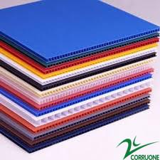 China 4ft X 8ft Twin Wall Corrugated Plastic Sheets Uv Resistance For Eco Friendly Packaging for sale
