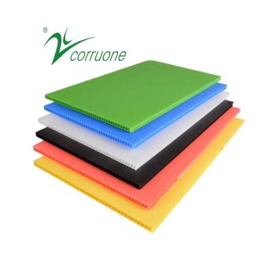 China Coroplast Twin Wall Plastic Board Weather Resistant Flame Retardant for sale