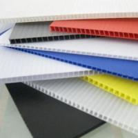 China PP Corrugated Sheet 2mm Hollow Construction Board Custom Size Eco Friendly for sale