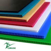 China PP Corrugated Sheet 2mm Hollow Construction Board Custom Size Eco Friendly for sale