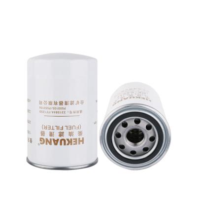 China J6617 Engine Oil Filter  P551348 P551378   Easy Installation For Construction Vehicle for sale