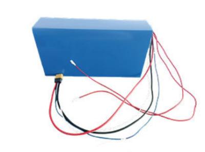 China 25.6V 30Ah LiFePO4 Battery with Heating Plate for Cold Climate PV Cleaning Robots for sale