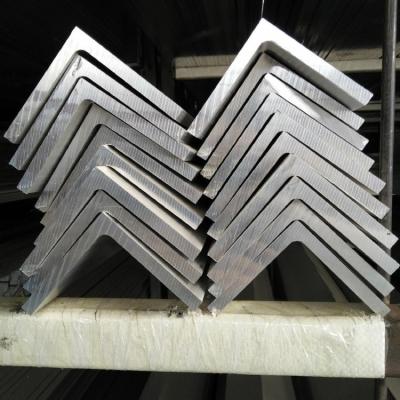 China 6061 Premium Customized Extruded Unequal Aluminum Angle With Kinds Of Molds for sale