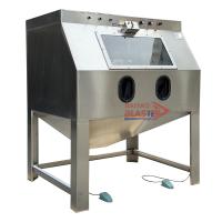 China Custom Large Stainless Steel Sandblasting Cabinet with Oversized Viewing Window for sale
