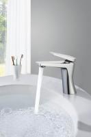 China Casting Deck Mounted Bathroom Basin Faucet Single Handle Mixer Hot and Cold Water Taps for sale
