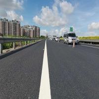 China Good Quality White Thermoplastic Road Marking Paint for Road Marking Construction for sale