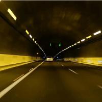 China Durable Thermoplastic Road Marking Paint with Excellent Weather Resistance and High Wear Resistance for Outdoor Applications for sale
